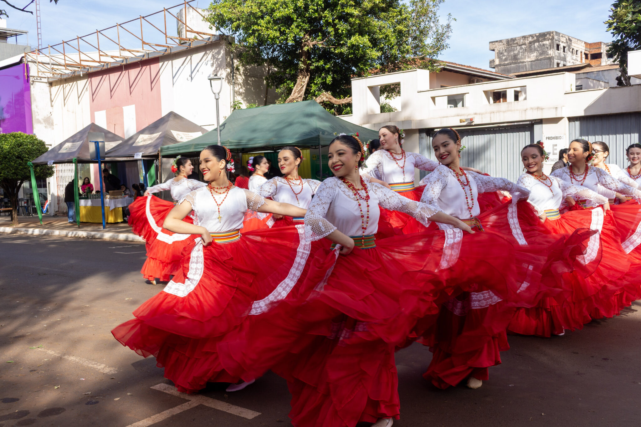 Ballert Arandu Jeroky brilló en la Expo Cooperativas 2025 ...